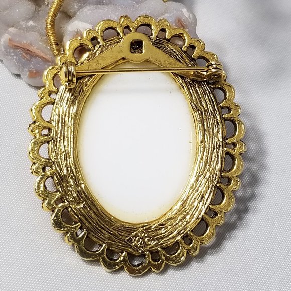MWAC | Jewelry | Porcelain Paintedart Brooch Man Women | Poshmark